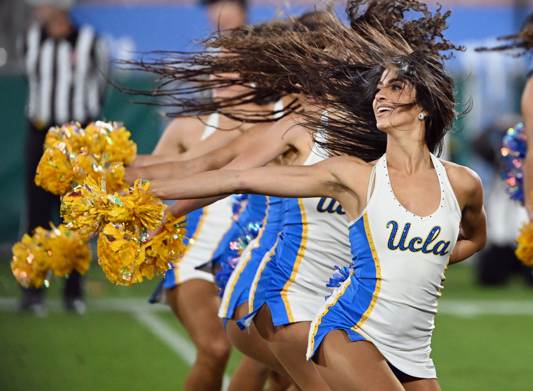 'Stunning' UCLA Cheerleader Going Viral During NCAA Tournament