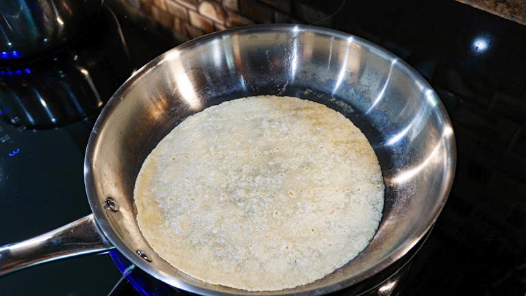 These Apple Burritos Are An Easy-to-make Fall Dessert