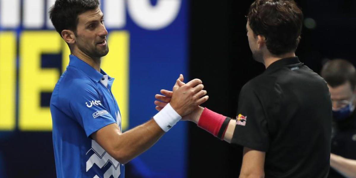 Djokovic se rinde a él: Djokovic se rinde a él:
