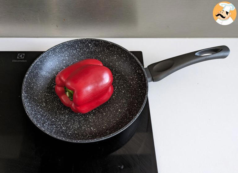 How to peel pan-fried bell peppers?