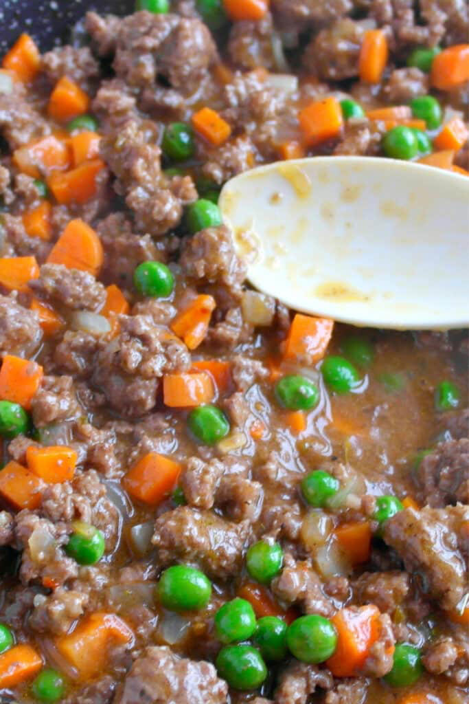 Shepherd's Pie Stuffed Bell Peppers