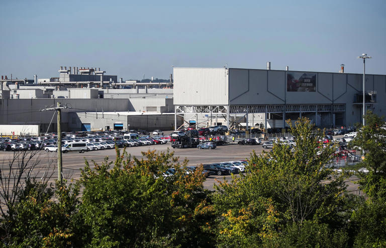 Ford to recall 687,000 SUVs in U.S. for possible engine fires, will ...