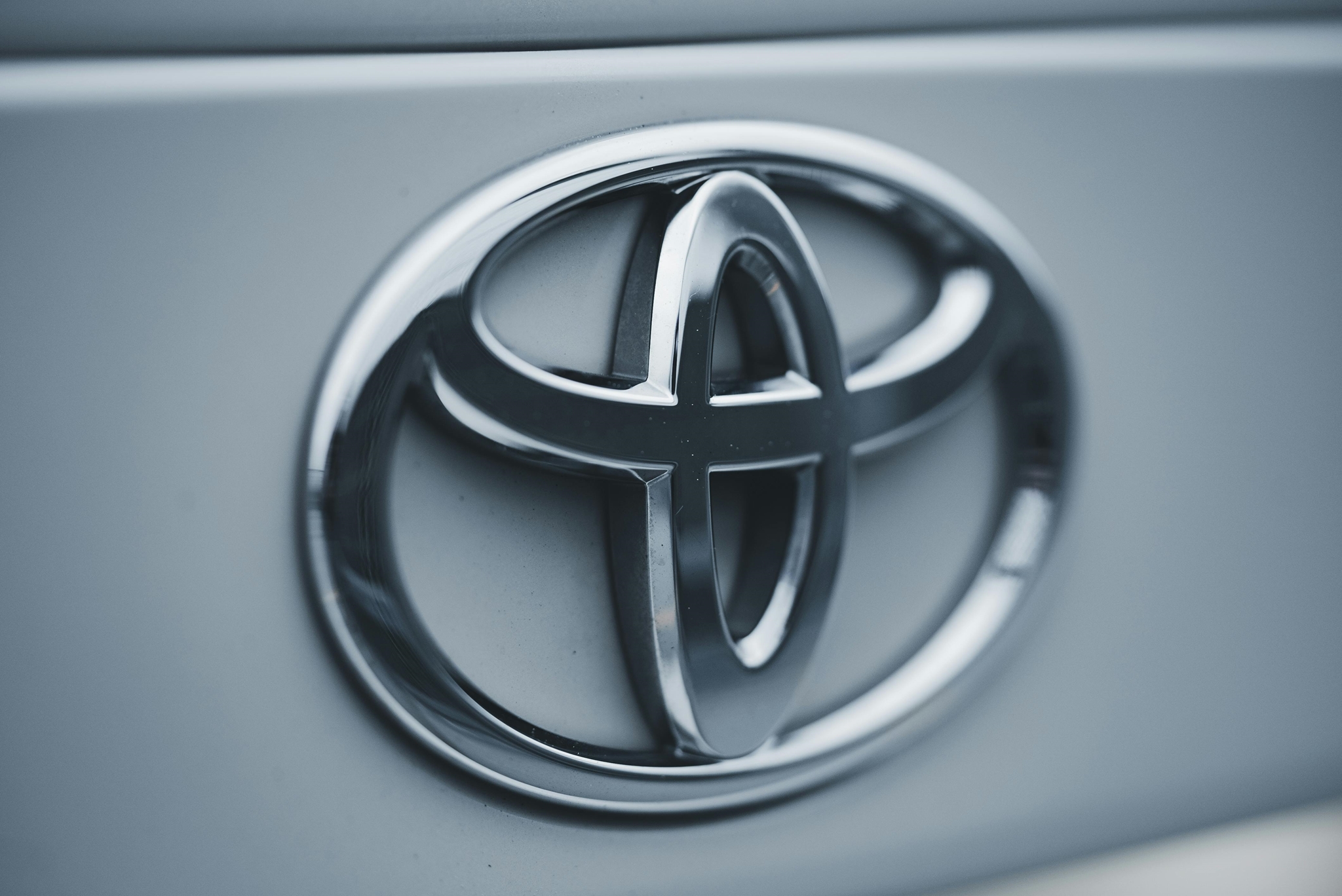 Toyota: Θα κατασκευάσει το πρώτο ηλεκτρικό αυτοκίνητο με μπαταρία στην ...