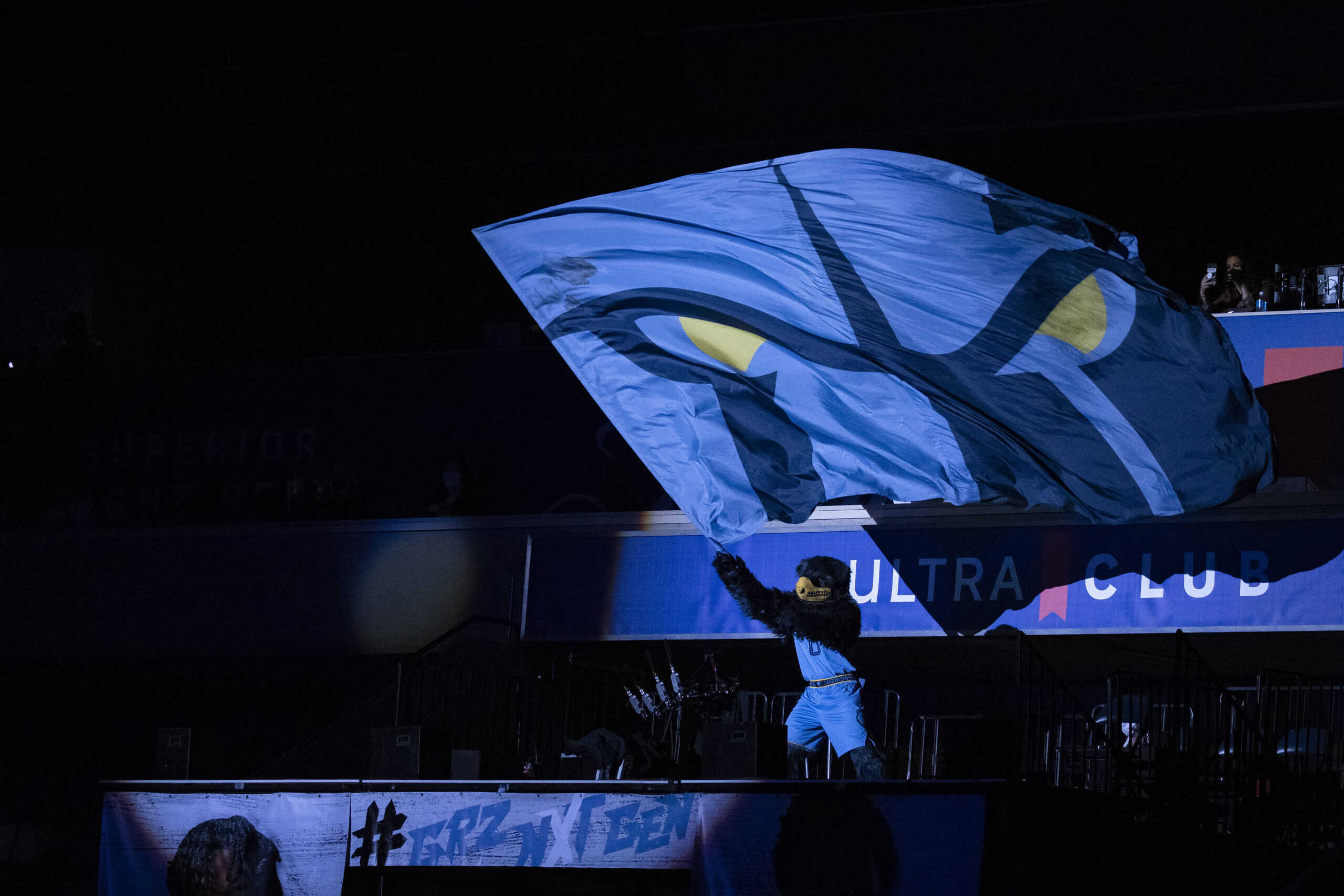 Insider Says Grizzlies Veteran Is 'Name To Watch' On Trade Market Insider Says Grizzlies Veteran Is 'Name To Watch' On Trade Market