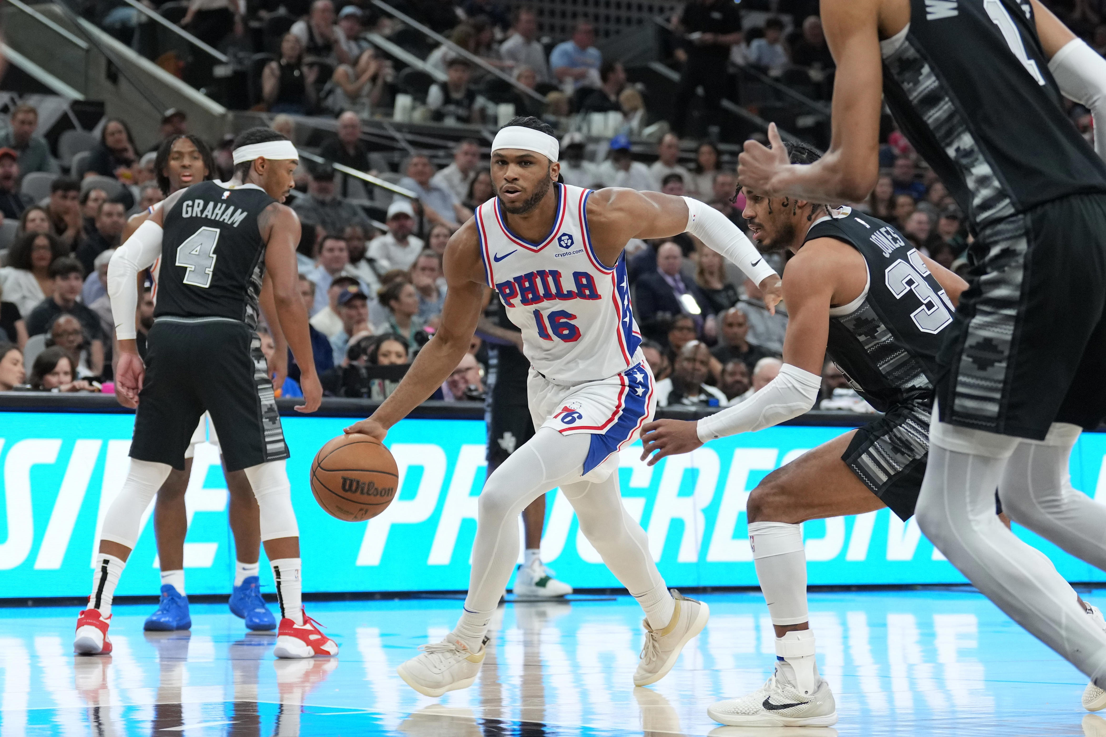 Every player in Philadelphia 76ers history who has worn No. 16