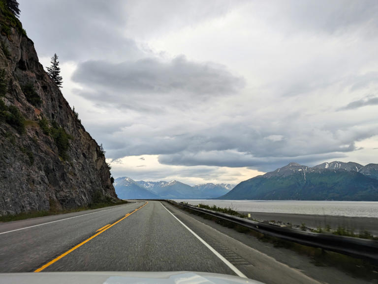 7 Day Alaska Itinerary: Epic Road Trip, Beautiful National Parks