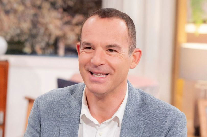 Martin Lewis warns drivers who drive a Vauxshall, Nissan OR Renault car Martin Lewis warns drivers who drive a Vauxshall, Nissan OR Renault car