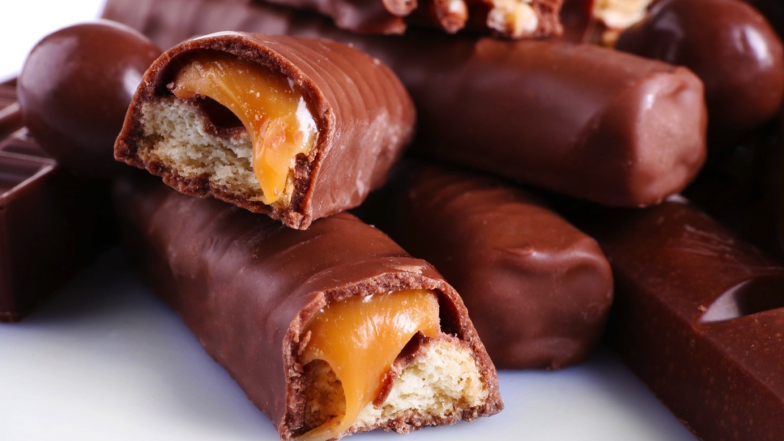 10 Classic '70s Snacks We Miss and Can't Find Anymore