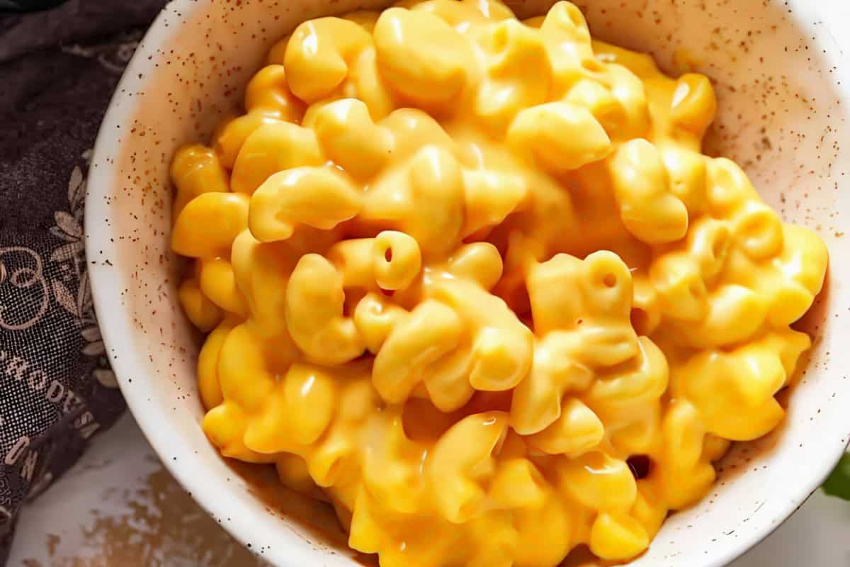 15 Irresistible Mac and Cheese Creations That Will Make You Rethink ...