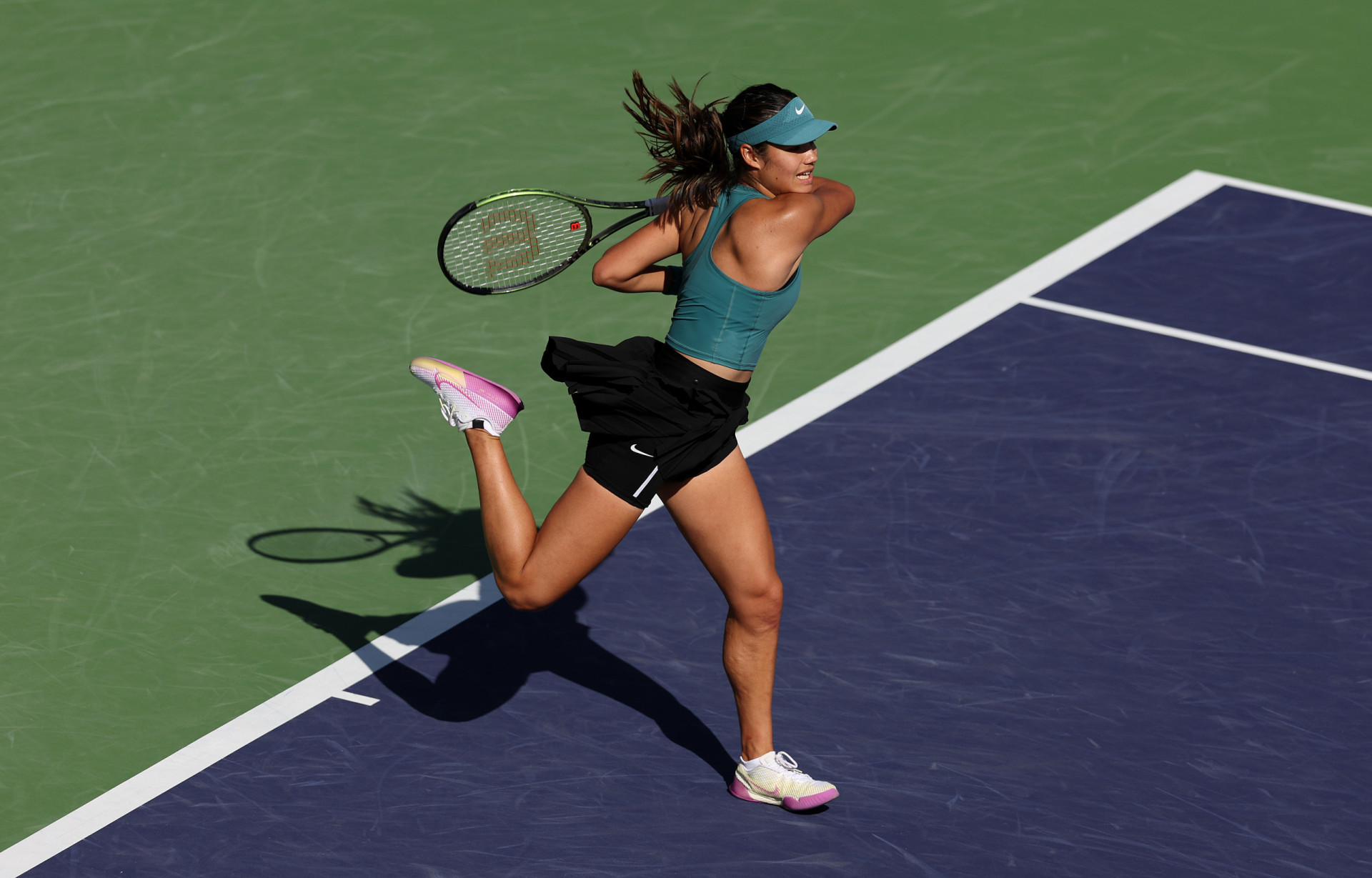How does tennis scoring actually work?