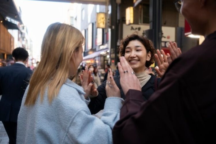 Siap-siap Tenar! 5 Zodiak Ini Popularitasnya Akan Meningkat Seiring ...