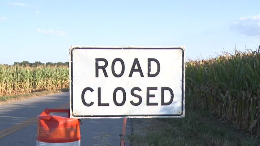 Potential sinkhole shuts down “Happy Lane” in Hopkins County