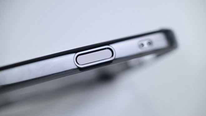 Cover per Apple iPhone 16: ecco tutti i modelli ufficiali Spigen Cover per Apple iPhone 16: ecco tutti i modelli ufficiali Spigen