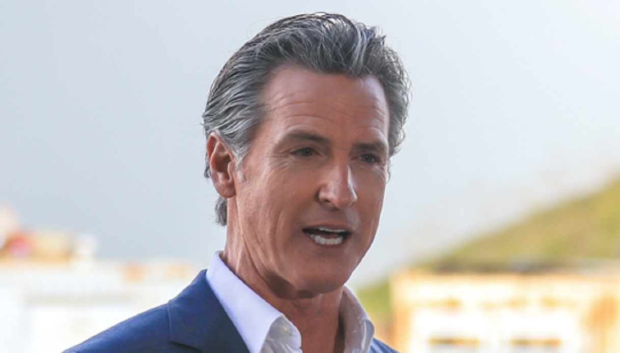 Gavin Newsom Slams Texas Governor "Cheating Their Way Into More ...