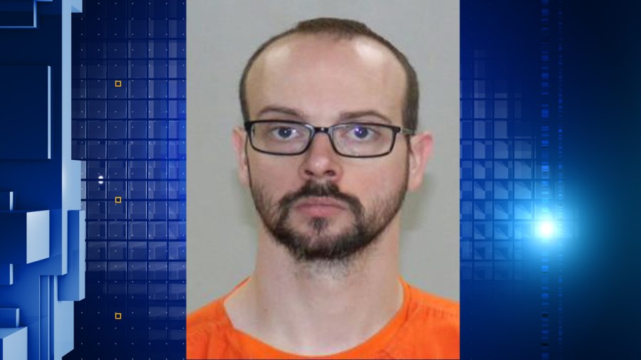 Stephenson County music teacher indicted for child pornography involving student