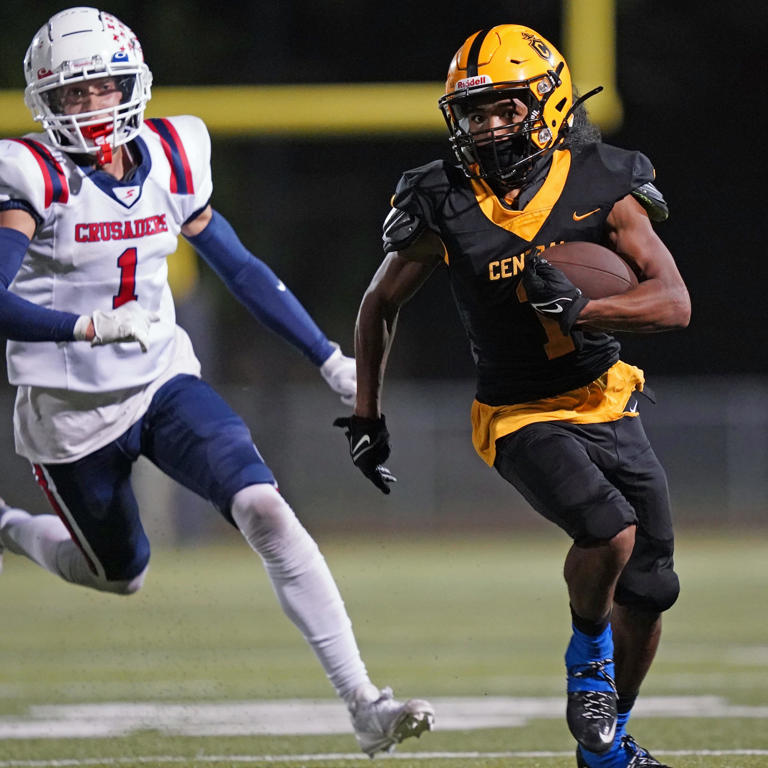 We're down to 8 teams in the best high school football uniform poll ...