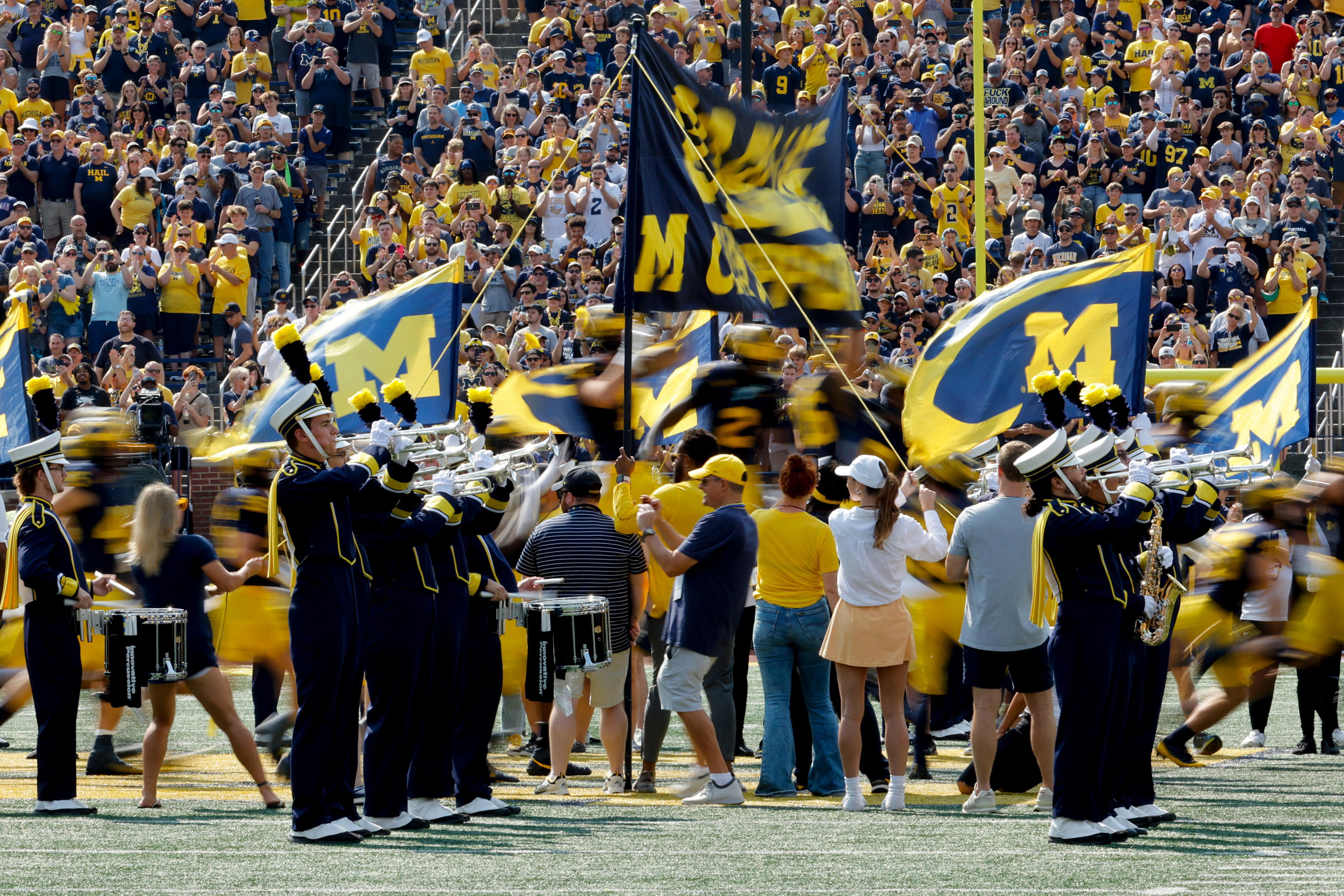 Michigan football adds local punter Hunter Robertson just before 2025 ...