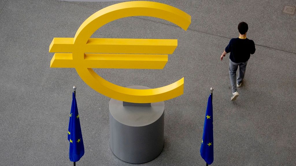 ΕΚΤ: Διαδοχική μείωση των επιτοκίων στο 2% από 2,5% δρομολογεί για τον ...