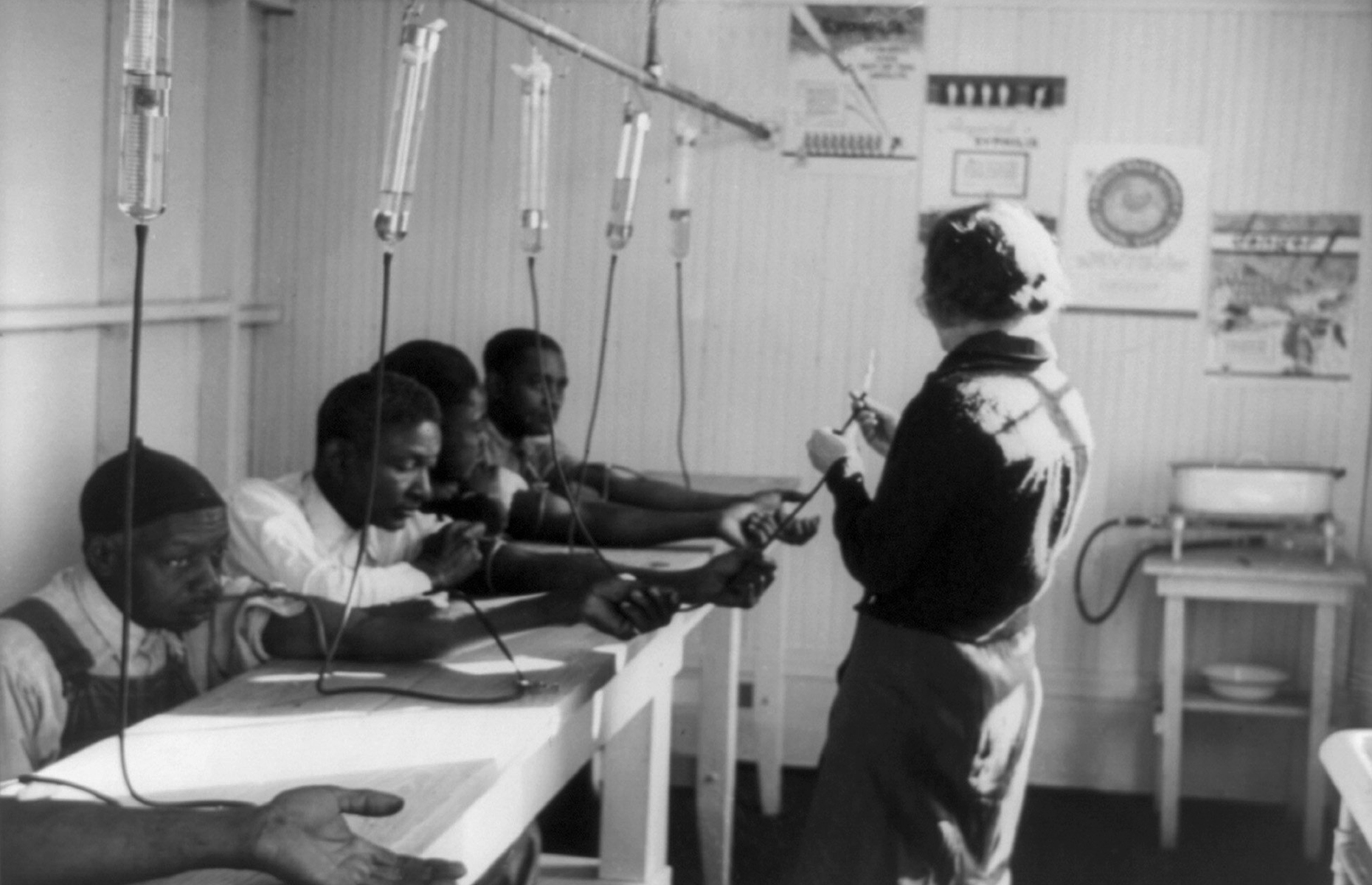 20 of the most unethical scientific experiments