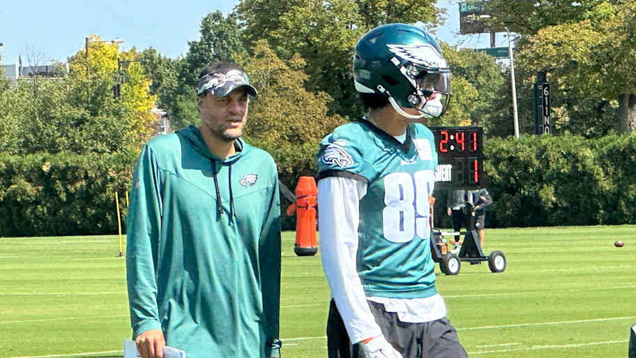 Despite Hype Elsewhere, Eagles' Young WRs Are Still Favorites For ...