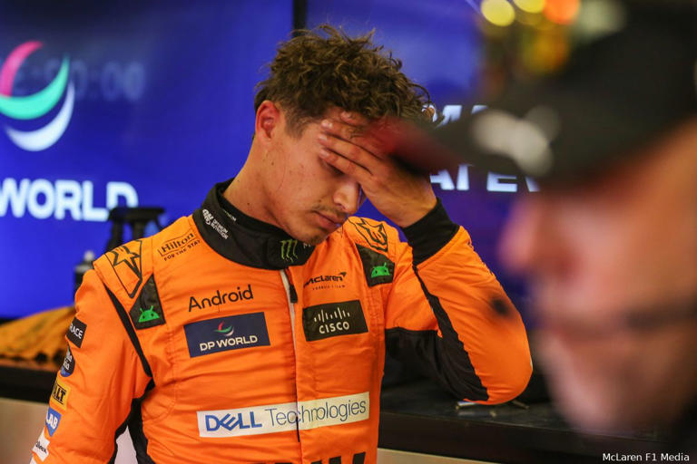 Norris spreekt van een grote ramp: 'Ik ben er zelf ook gewoon niet goed in' Norris spreekt van een grote ramp: 'Ik ben er zelf ook gewoon niet goed in'