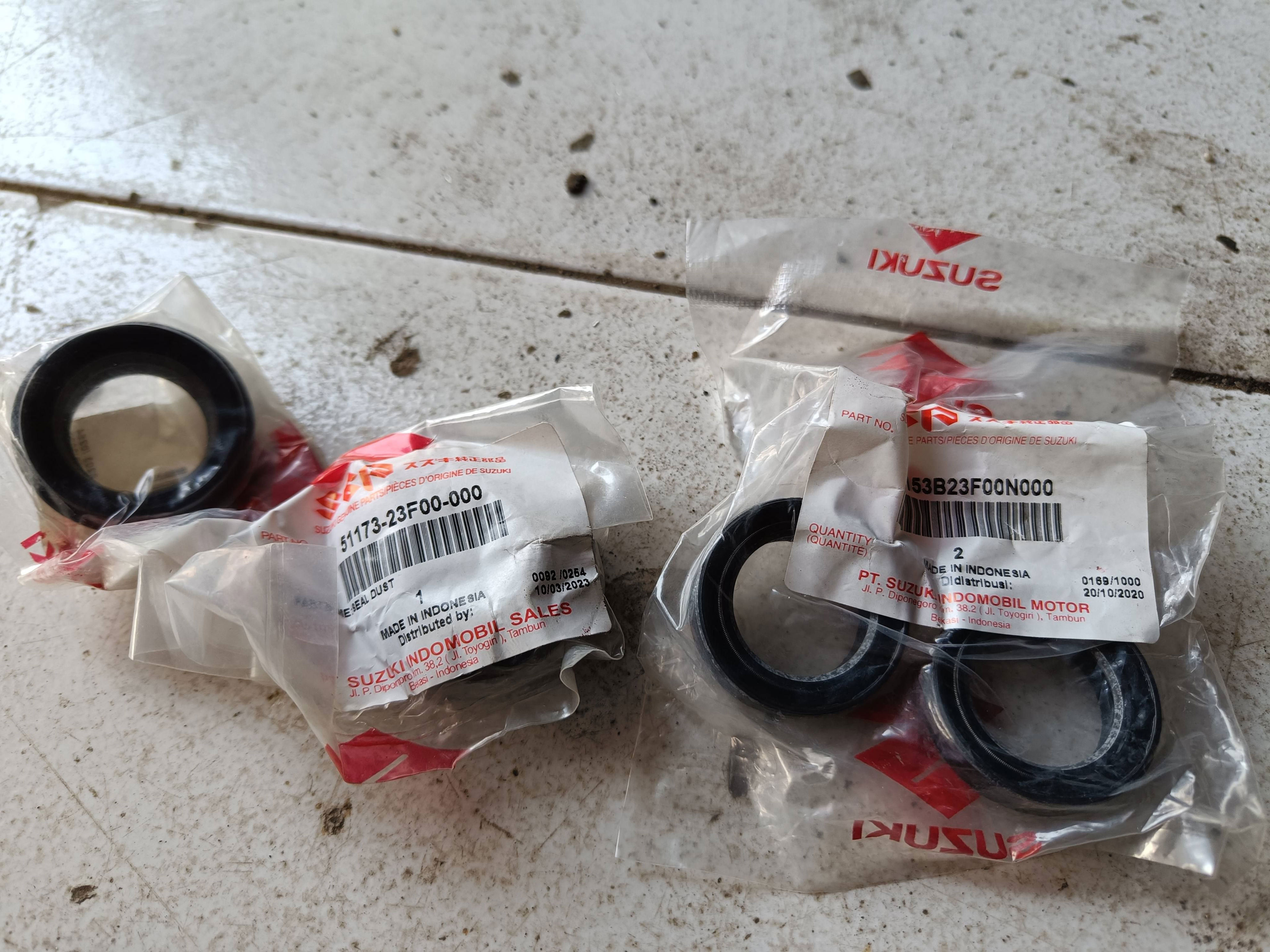 Ternyata Membiarkan Sil Sokbreker Motor Bocor Dampaknya Nggak Main-main ...