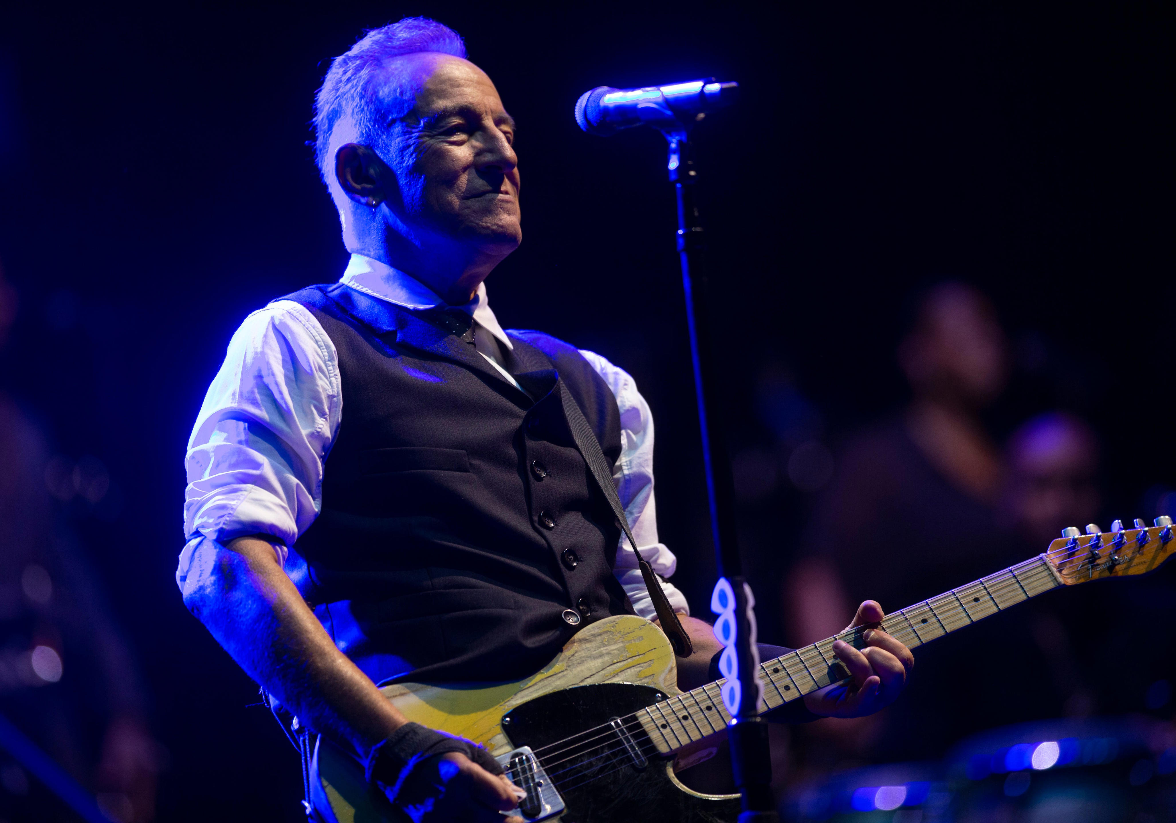 Bruce Springsteen and the E Street Band at Sea Hear Now: Here's the ...