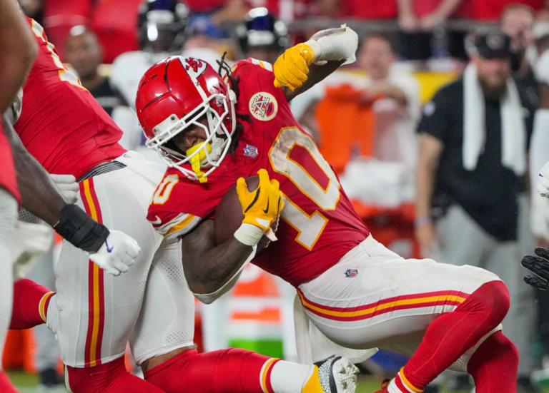 Chiefs' Isiah Pacheco Scouts 'Phenomenal' Running Back Room