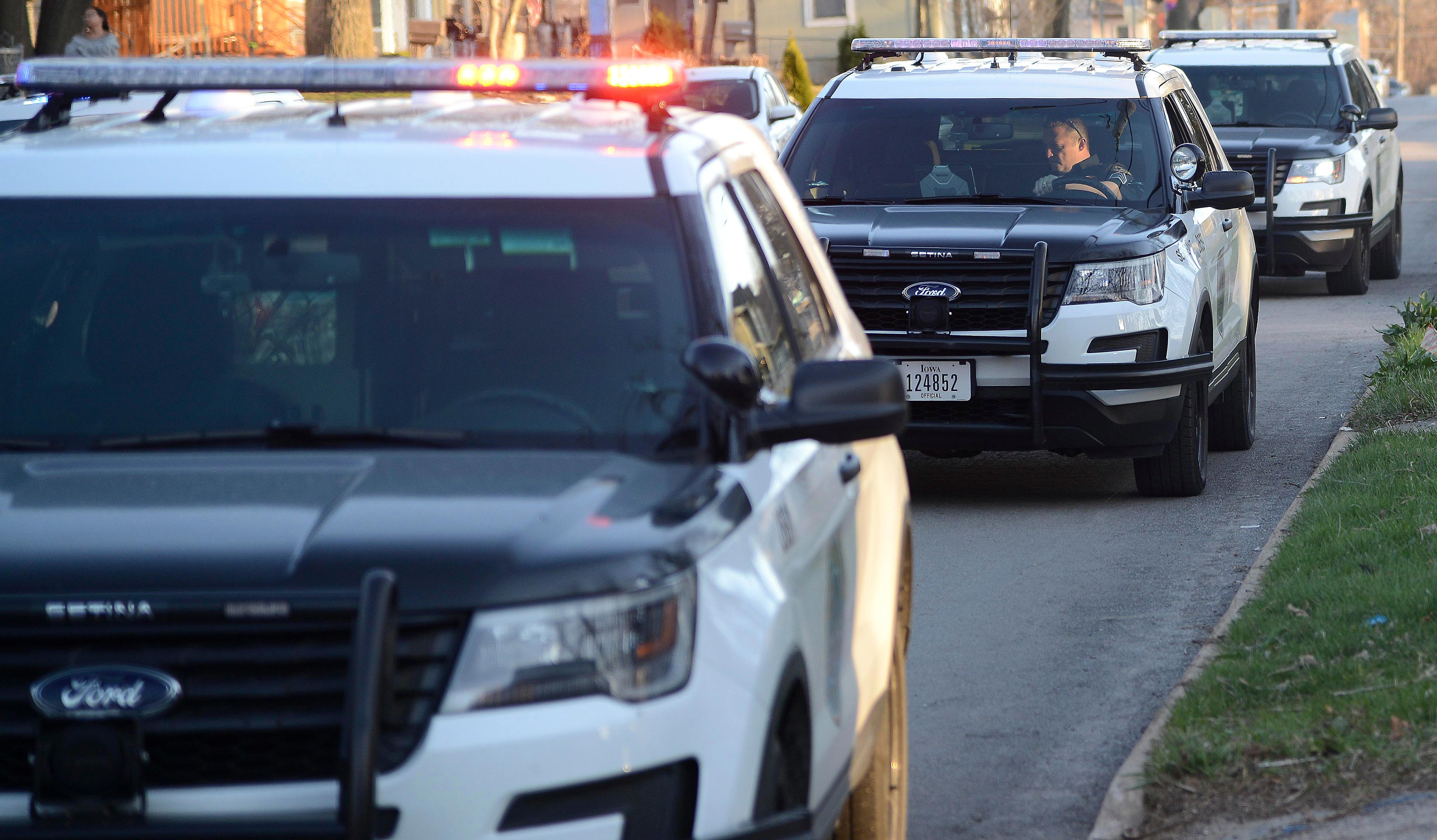 One dead after shooting on Des Moines' east side