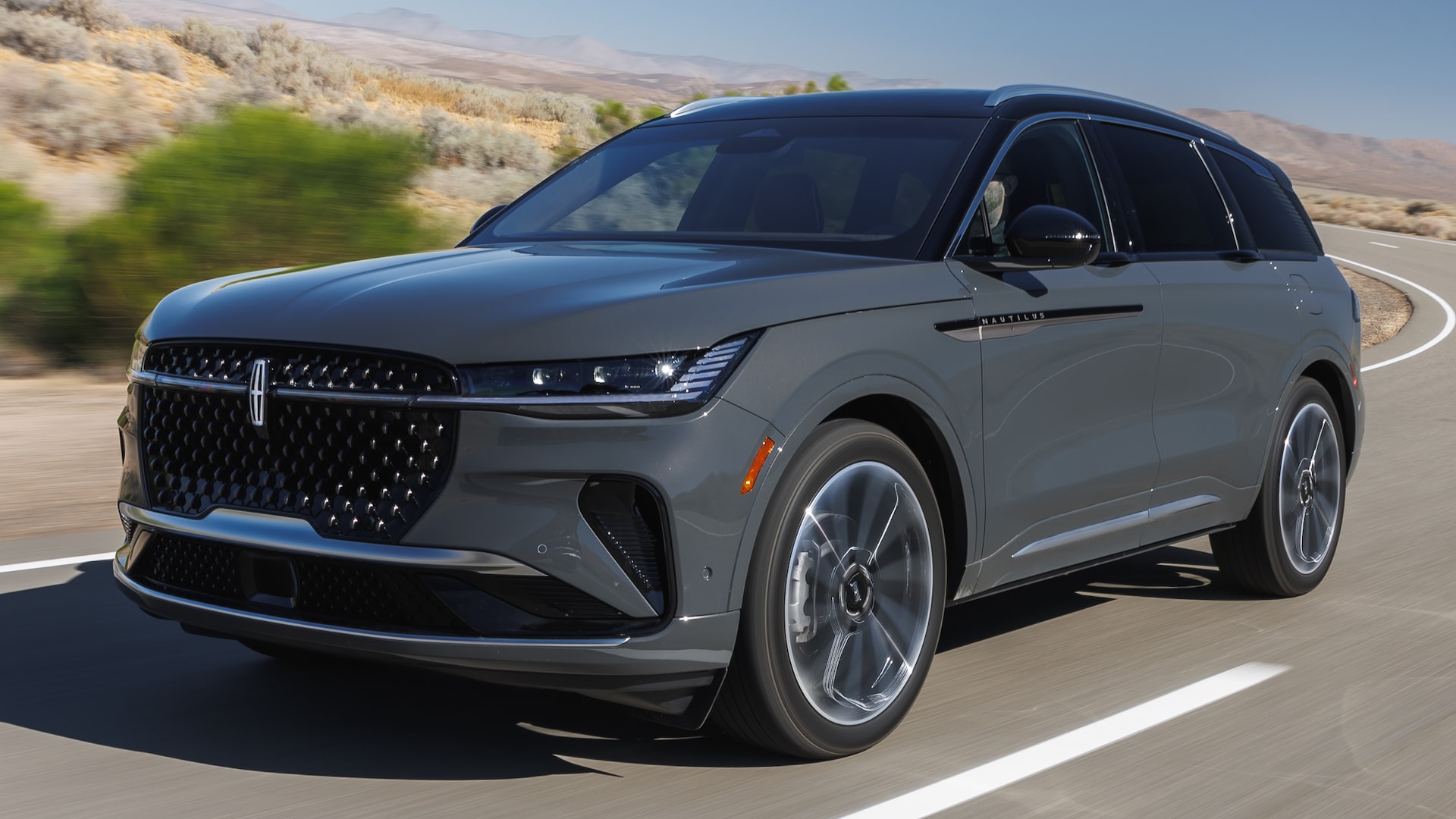 2024 Lincoln Nautilus Hybrid First Test: Simply Sumptuous