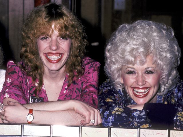 Dolly Parton's Siblings: All About the Country Legend's 11 Brothers and ...