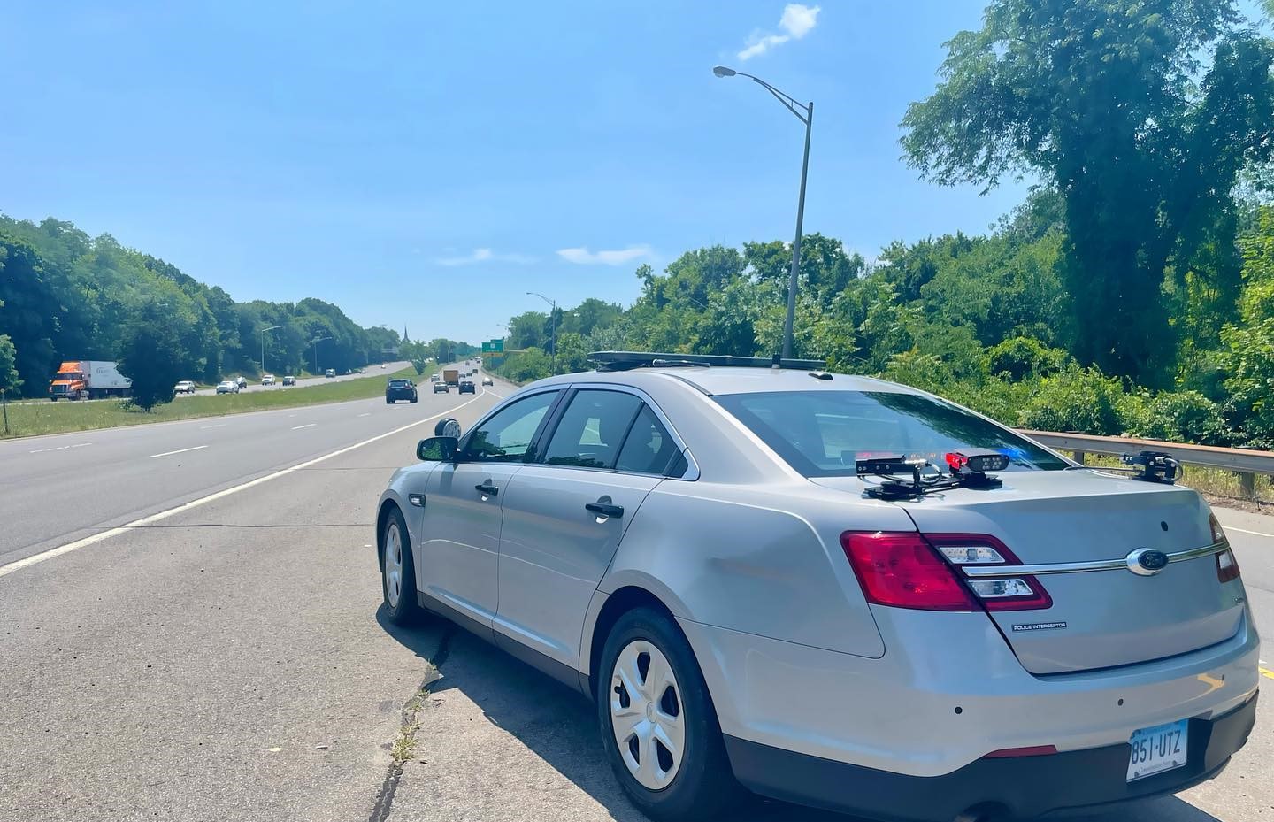 New Haven man arrested on Route 8 in Bridgeport on reckless driving and ...