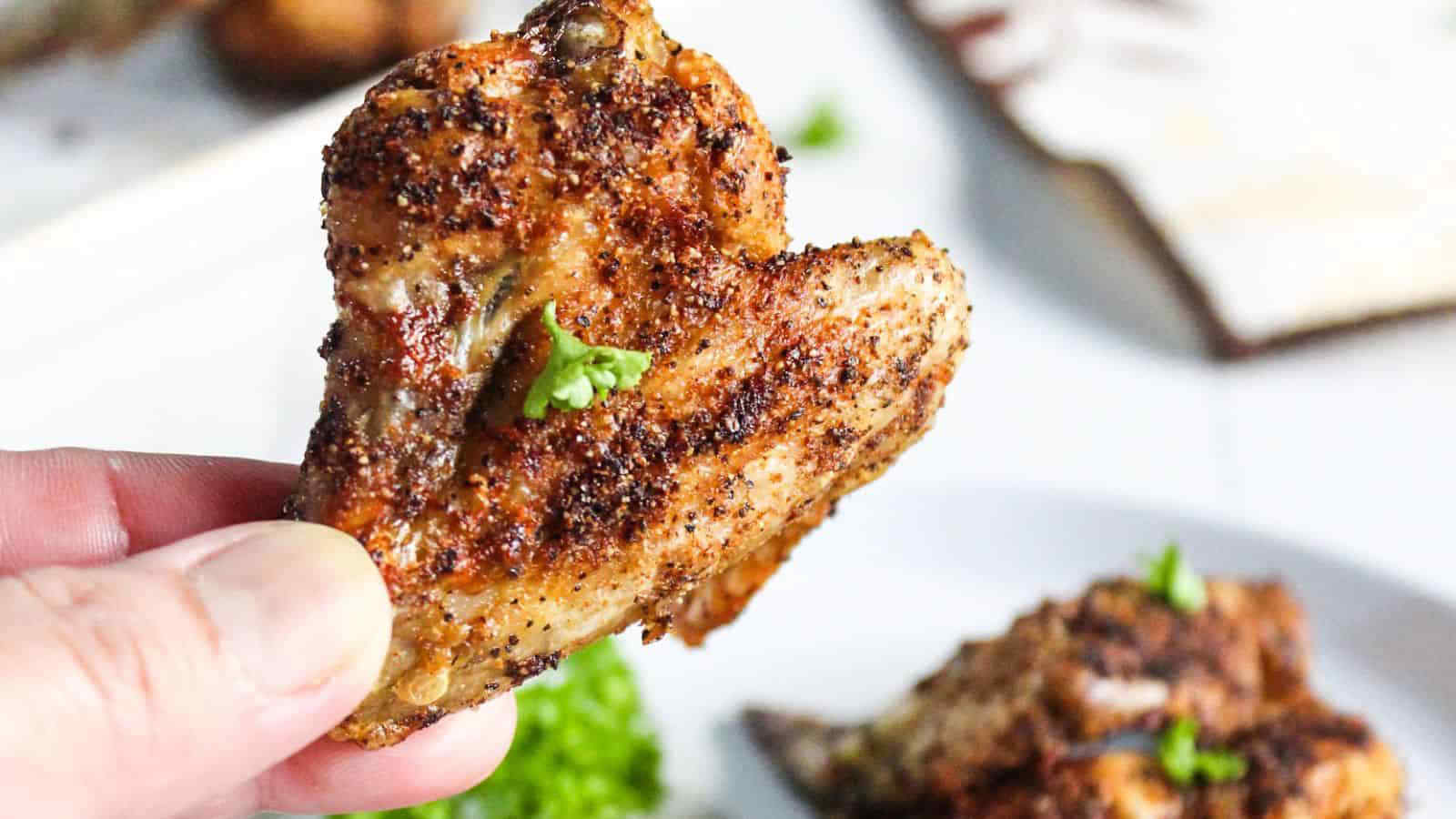 29 Low-Carb Recipes So Easy, Even a Beginner Can Nail Them 29 Low-Carb Recipes So Easy, Even a Beginner Can Nail Them
