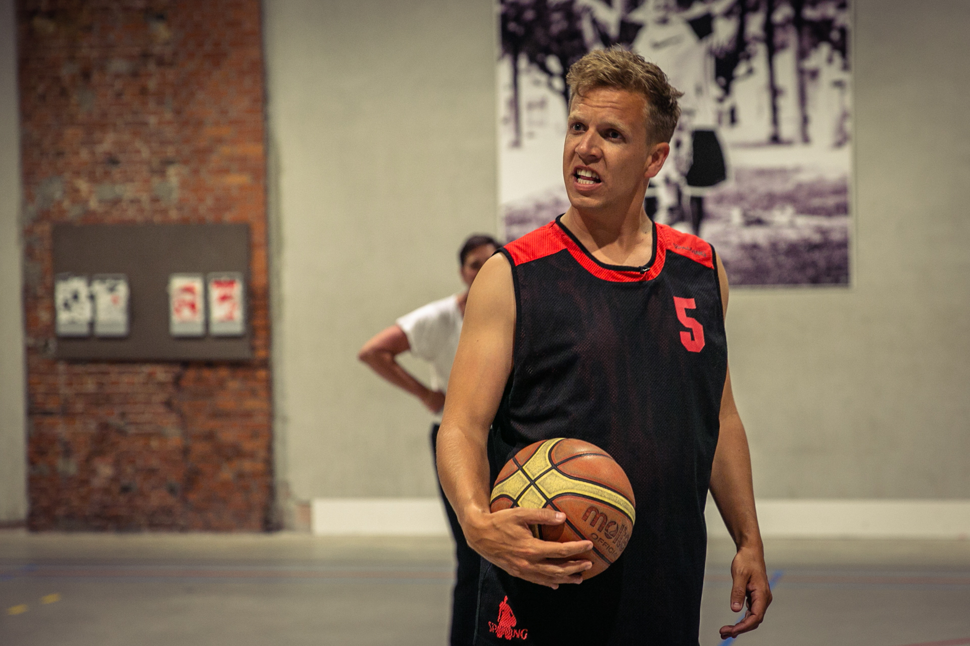 James Cooke: “dat is toch belachelijk?!”