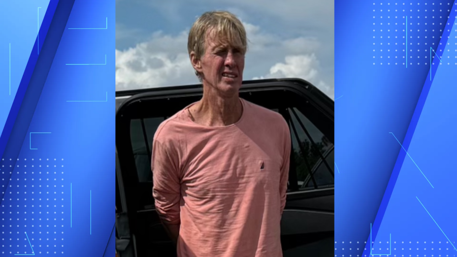 Judge considering delay request in Routh attempted assassination trial Judge considering delay request in Routh attempted assassination trial