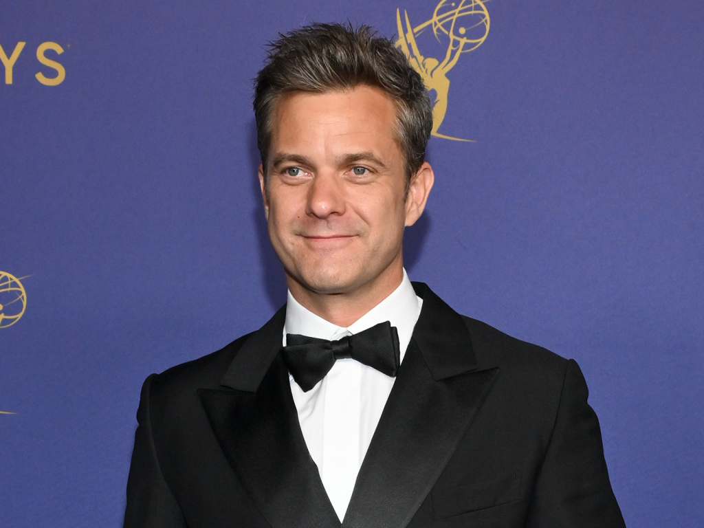 Joshua Jackson Sparks Dating Rumors Again With Another Much-Younger A ...