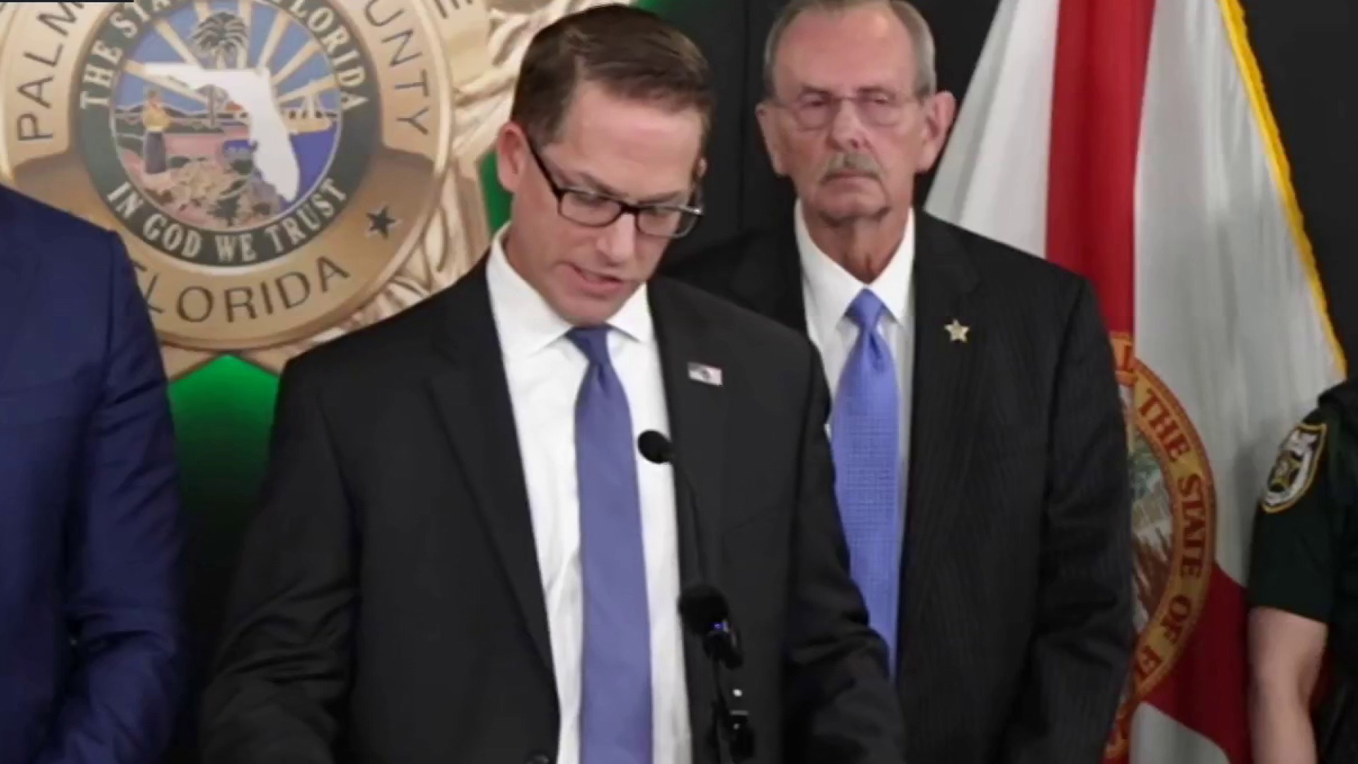 FBI reveals new details about suspect in Trump apparent assassination ... FBI reveals new details about suspect in Trump apparent assassination ...
