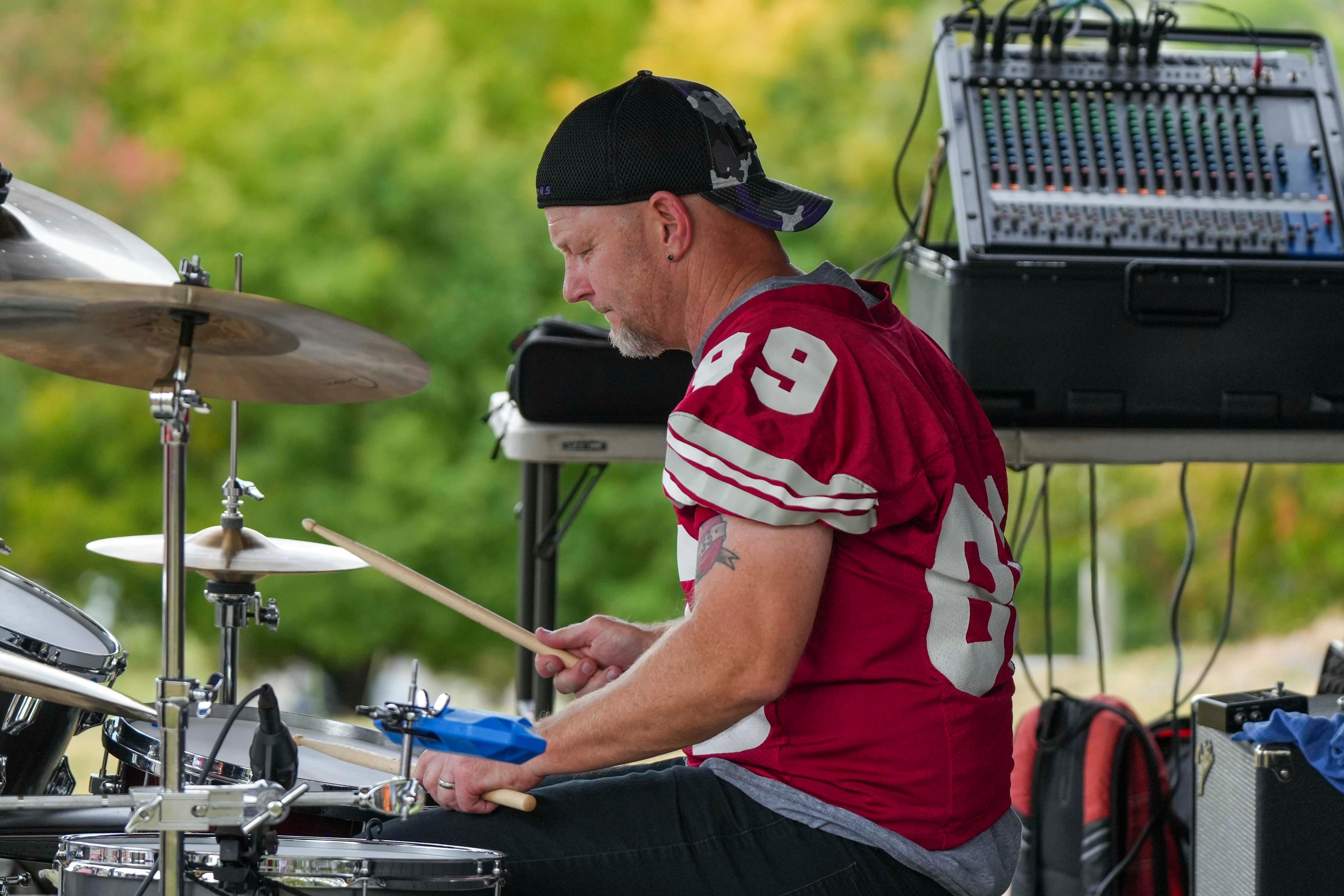 Join Oak Ridge Wildcat fans at tailgate party on Thursday