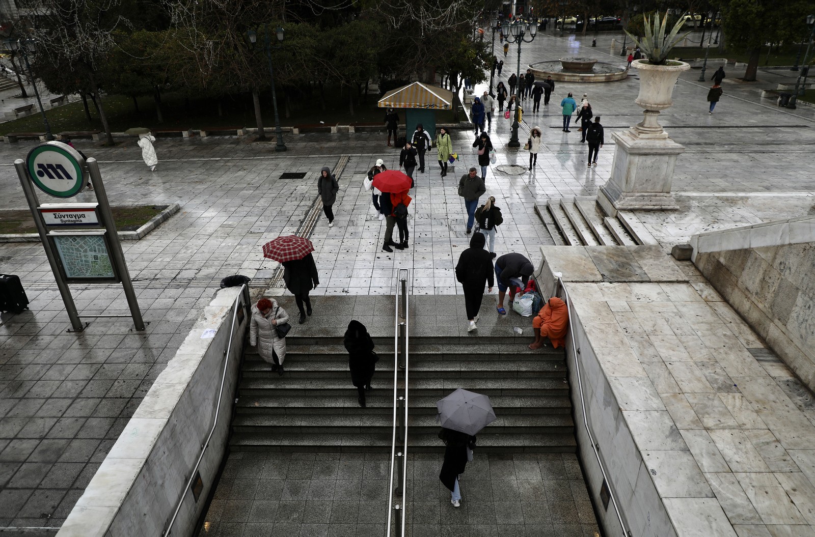 Προ των πυλών η κακοκαιρία - Πού θα "πέσει" το περισσότερο νερό