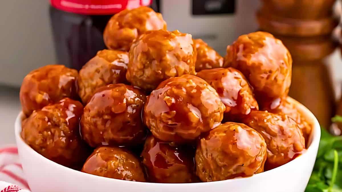 20 Meatball Appetizers That Taste Like Takeout