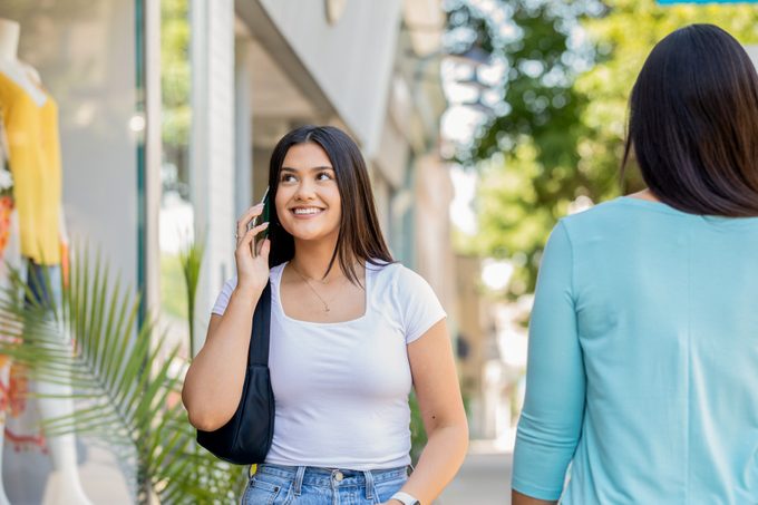 15 Rude Habits That Make You a Bad Neighbor