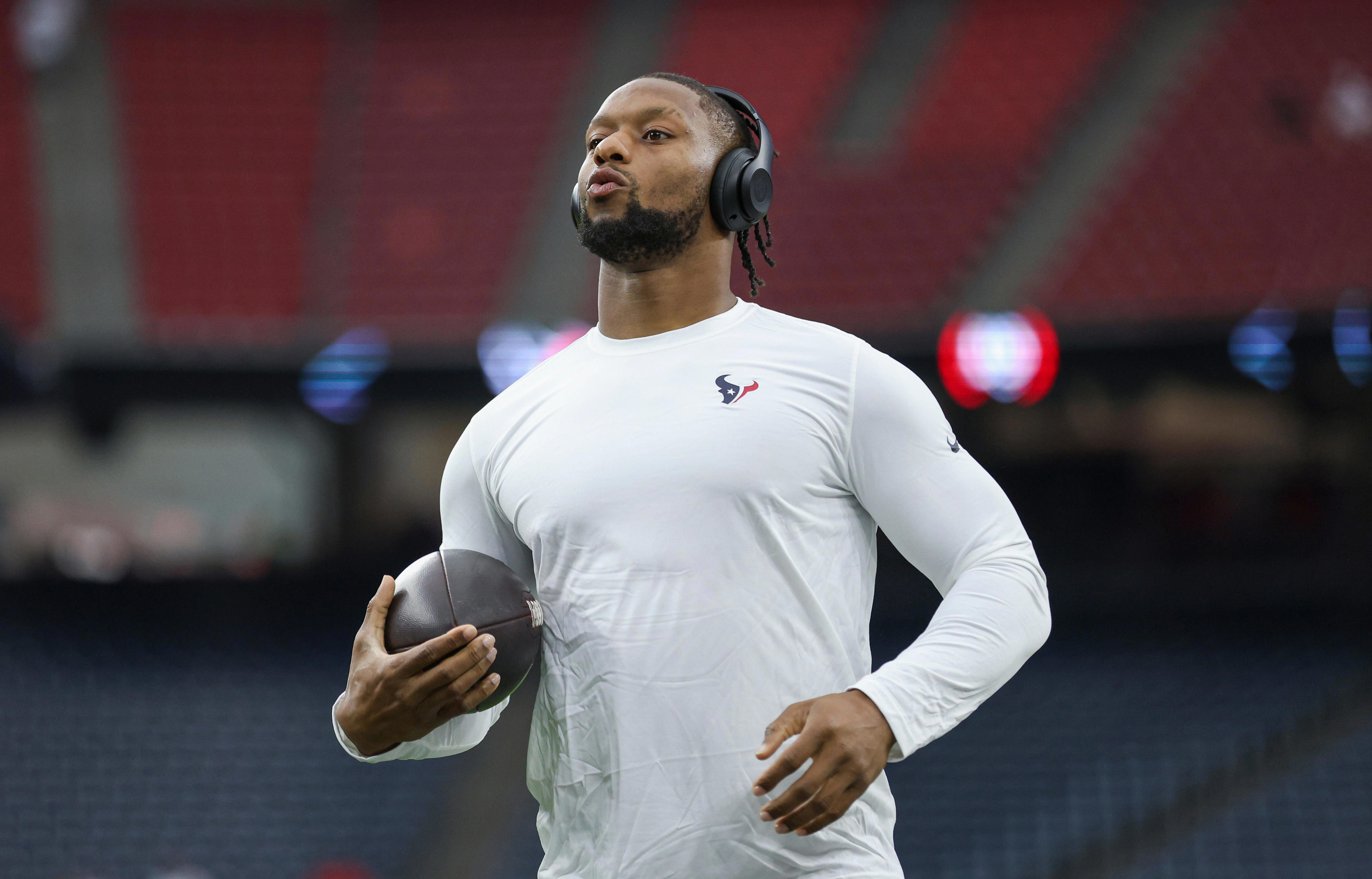 Texans receive update on RB Joe Mixon's status for Week 5 Texans receive update on RB Joe Mixon's status for Week 5