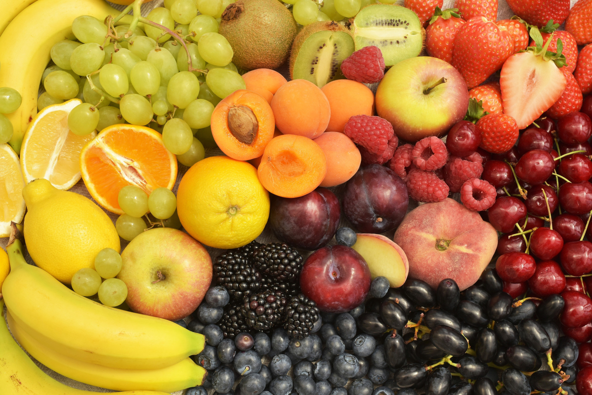 The surprising benefits of eating more fruit every day