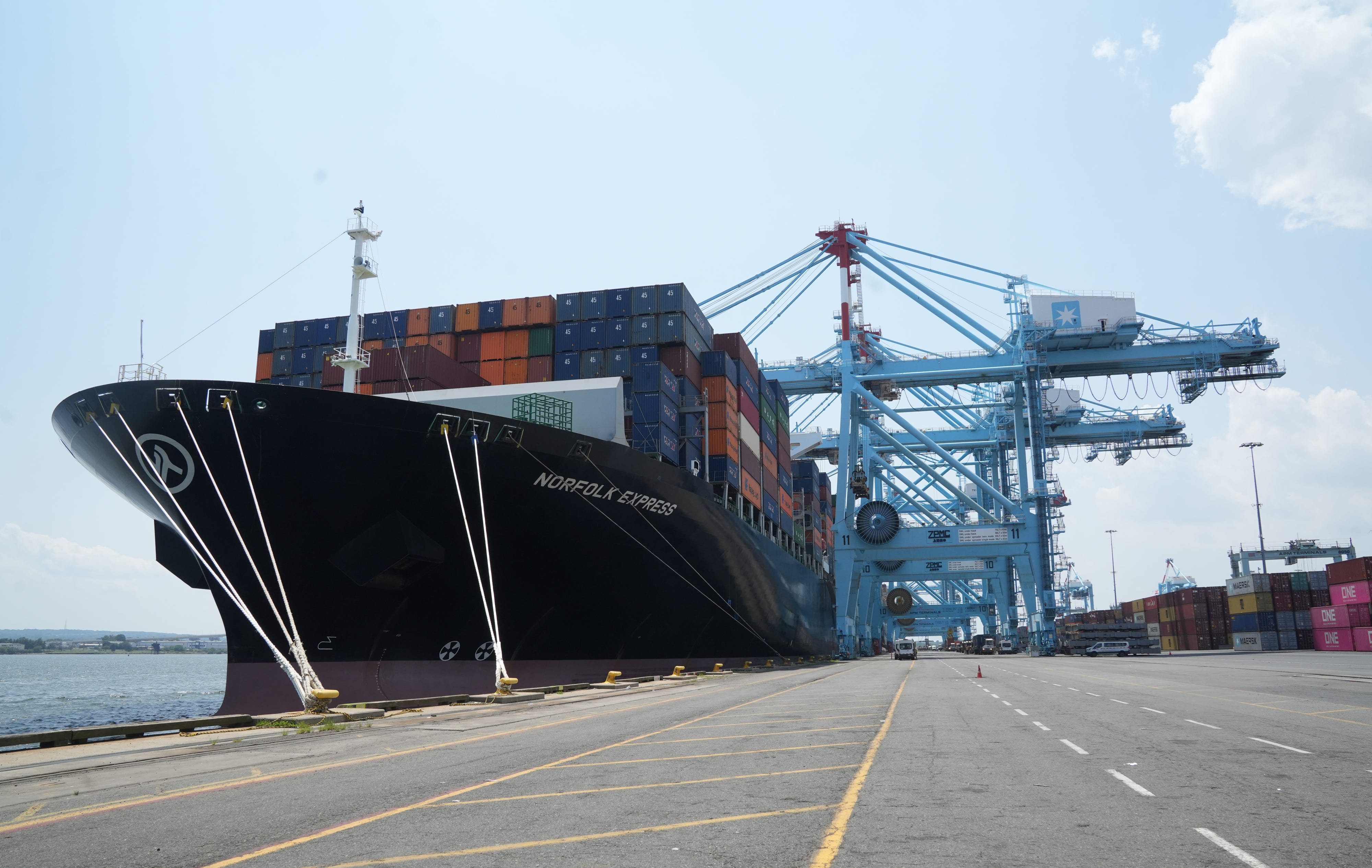 NJ port terminal operator agrees to 33-year deal that includes $500M ...