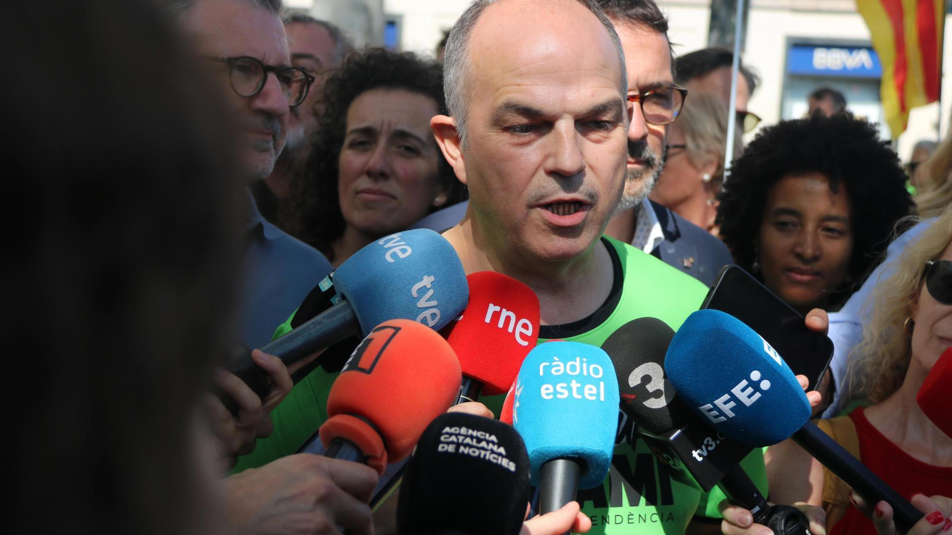 Turull exige a Rovira que se disculpe a Junts por Turull exige a Rovira que se disculpe a Junts por