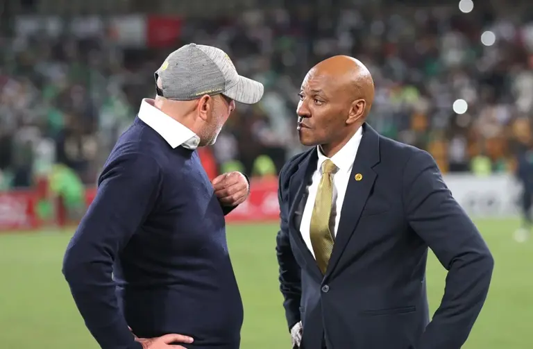 Kaizer Chiefs make enquiry for Mamelodi Sundowns star! Kaizer Chiefs make enquiry for Mamelodi Sundowns star!
