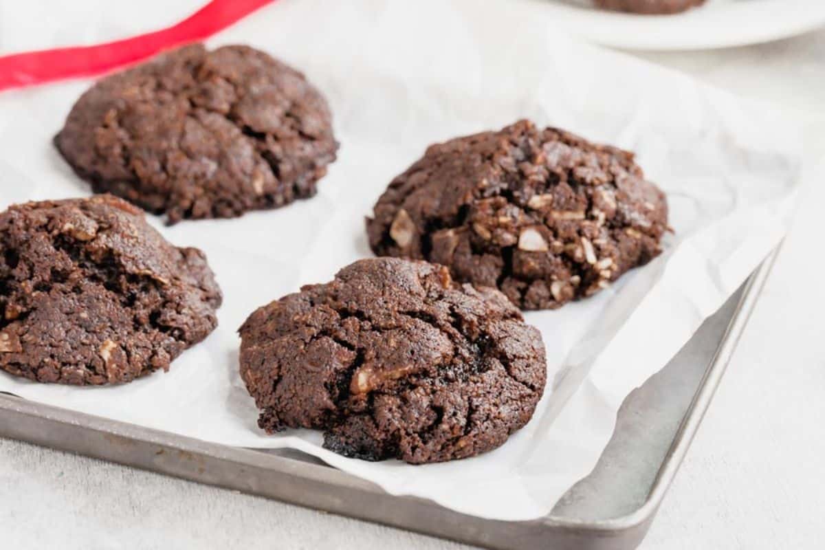 18 Low Carb Cookies That Overdeliver Every Single Time