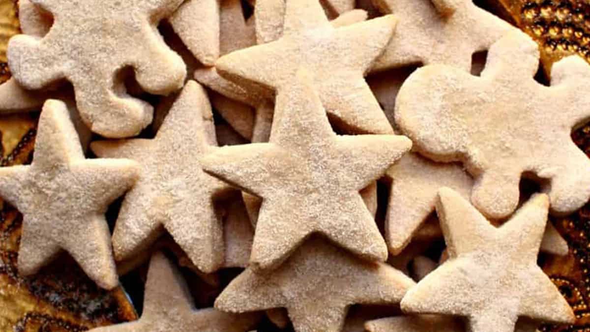 20 Soft and Buttery Shortbread Cookies