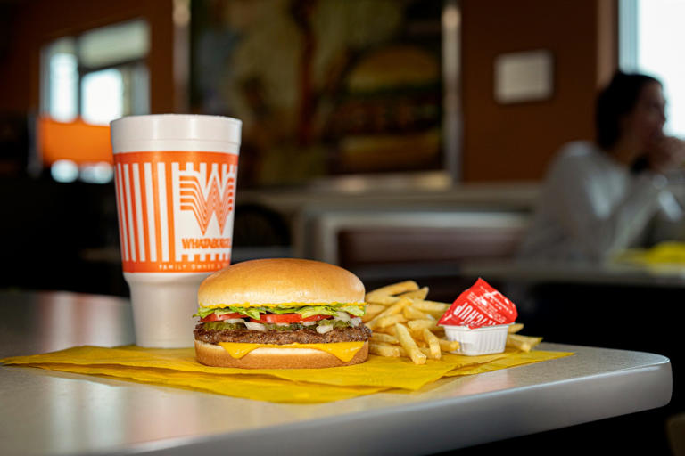 Whataburger expands with new Mt. Juliet location. What to know about ...