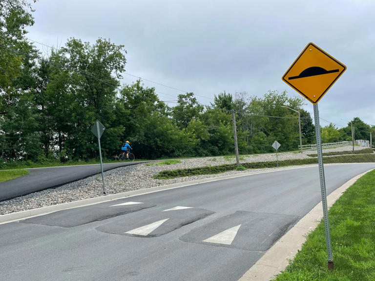 Fredericton to add traffic-slowing speed cushions to 3 more streets